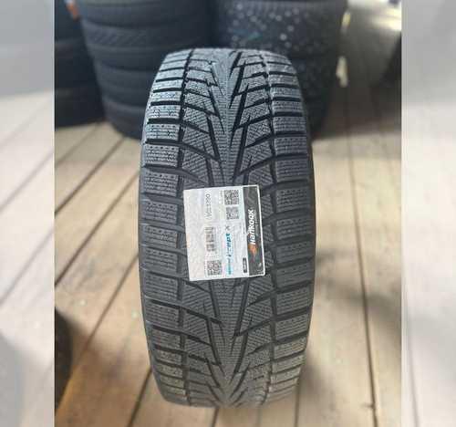 Hankook Winter I'Cept X RW10 225/55 R18