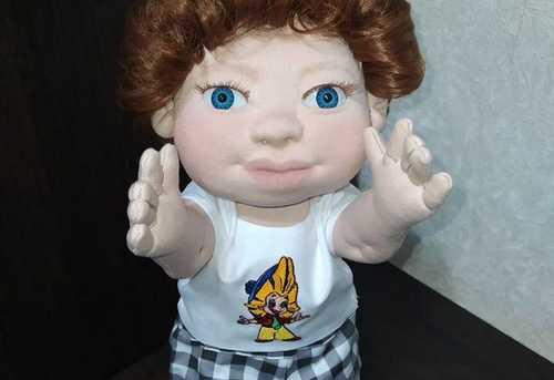 Текстильная кукла -пупс с набором одежды