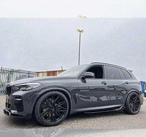 Лезвия на пороги BMW X5 G05 X5M F95 черные