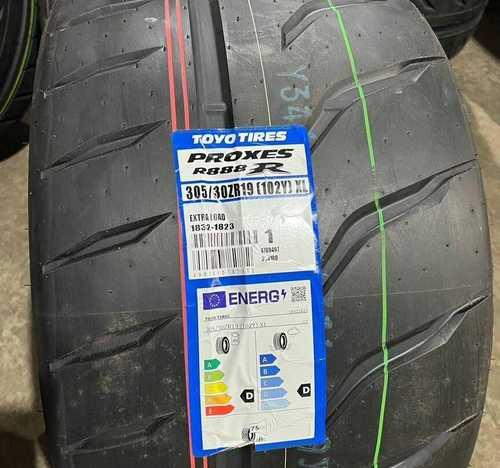 Toyo Proxes R888R 295/30 R18 98Y