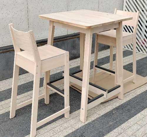 Барный стол и два стула IKEA