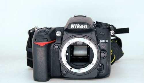 Фотоаппарат Nikon D7000 body (состояние 5)