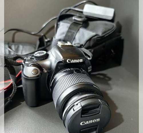 Фотоаппарат Зеркалка Canon EOS 1100D 64GB комплект