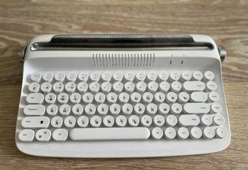 Клавиатура для планшета в стиле ретро