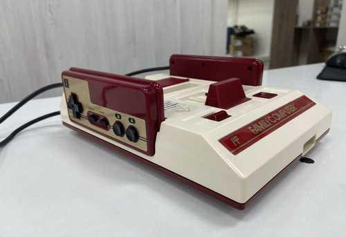 Nintendo Famicom HVC-002 Japan