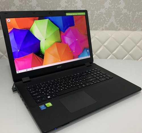 Acer 17.3HD LED SSD1128GB 8GB 4ядра GeForce 820M