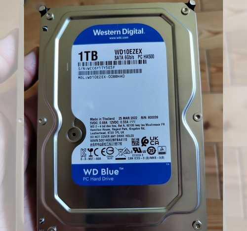 Жесткий диск hdd 1 тб