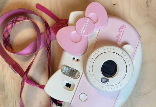 Фотоаппарат Instax mini hello kitty