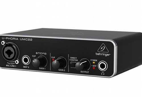 Аудиоинтерфейс Behringer UMC22