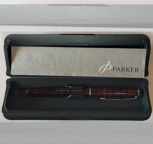 Ручка шариковая Parker в подарочной коробке с Лого