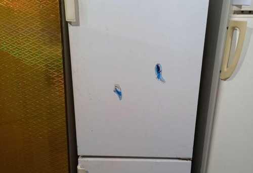 Холодильник Бирюса 145см