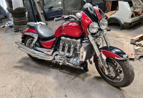 В разборе Triumph Rocket 3 2005 год