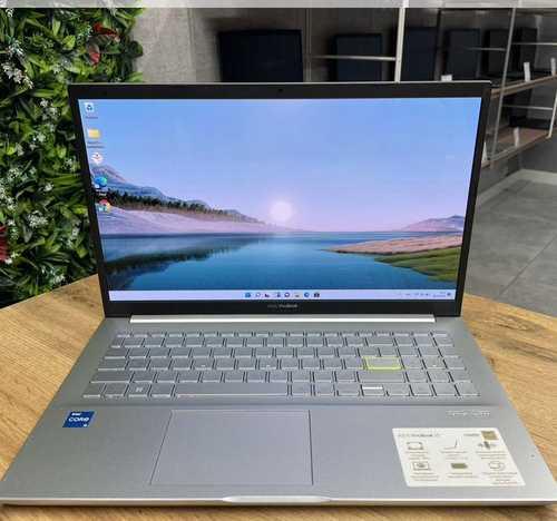 Asus VivoBook 15.6 oled