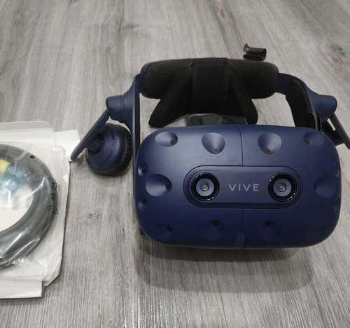 Vr шлем htc vive pro + новый кабель