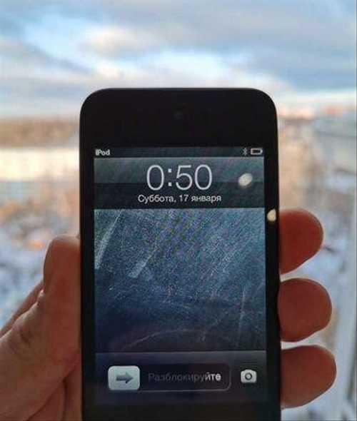 Плеер iPod touch 4 8gb