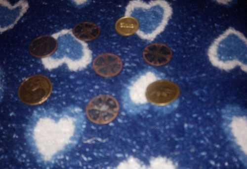 Монеты из пятёрочка и магнита