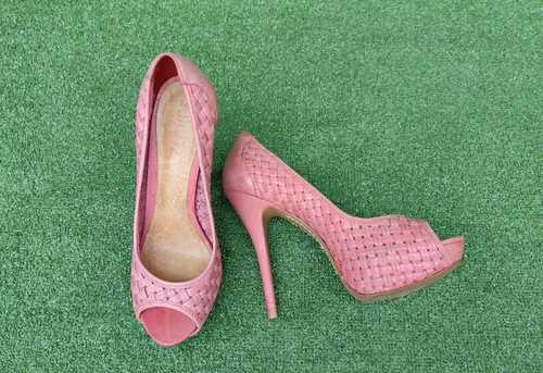 Женские туфли розовые schutz кожаные р.40 шпилька