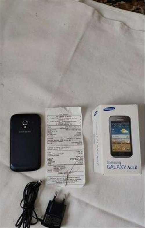 Телефон Samsung galaxy ACE 2