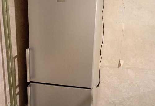 Холодильник ascoli