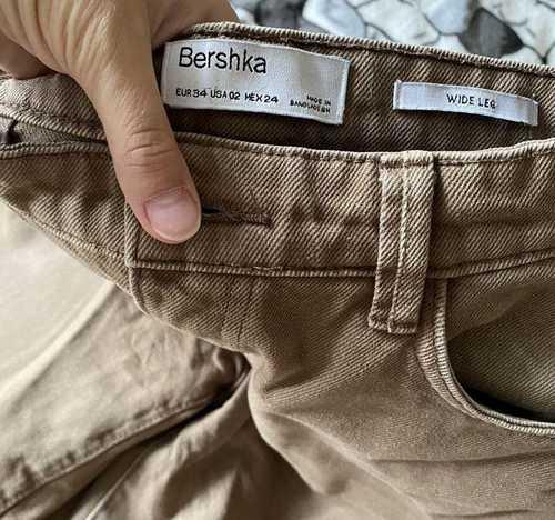 Джинсы bershka женские 40-42