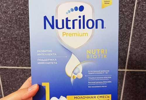 Смесь молочная Nutrilon Premium 1 350г с 0 месяцев