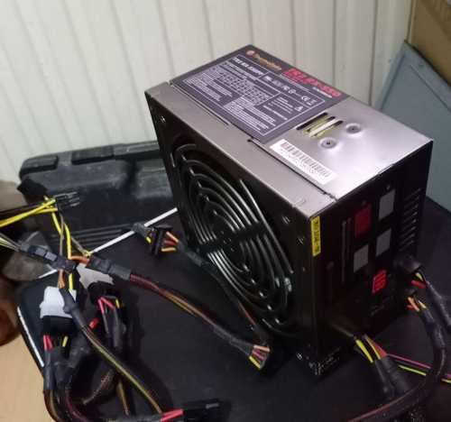 Thermaltake TR2 RX-550 (Модульный бп)