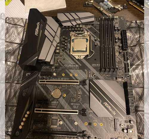 Комплект i5 8600k и Astock z390 extreme 4