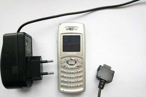 Кнопочный Samsung SGH-C100