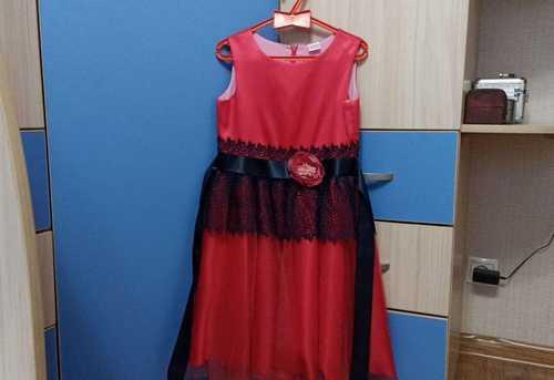 Нарядное платье для девочки размер 134