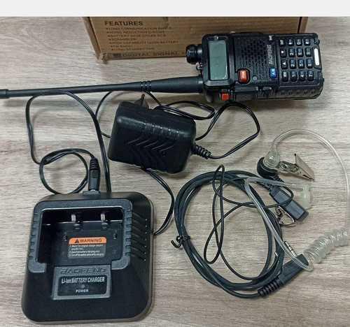 Радиостанция BaoFeng UV-5R рация