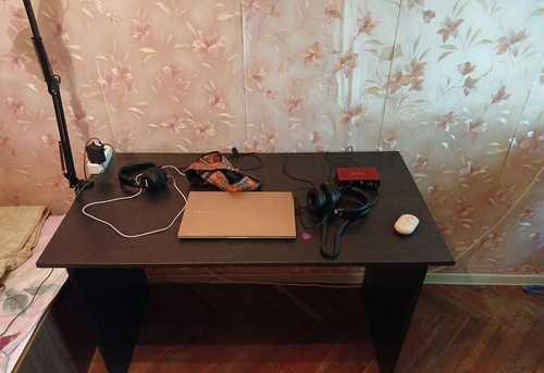 Письменный стол IKEA 115*65 Венге