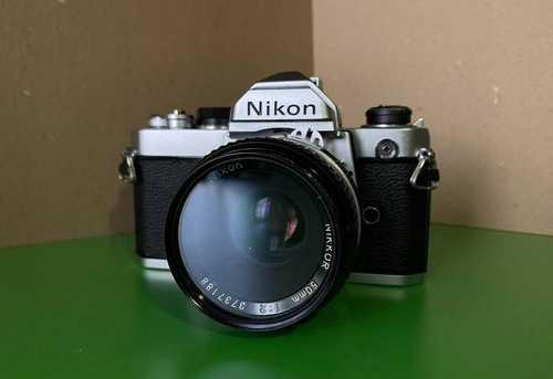 Пленочный Nikon FM с объективом Nikkor 50mm f2