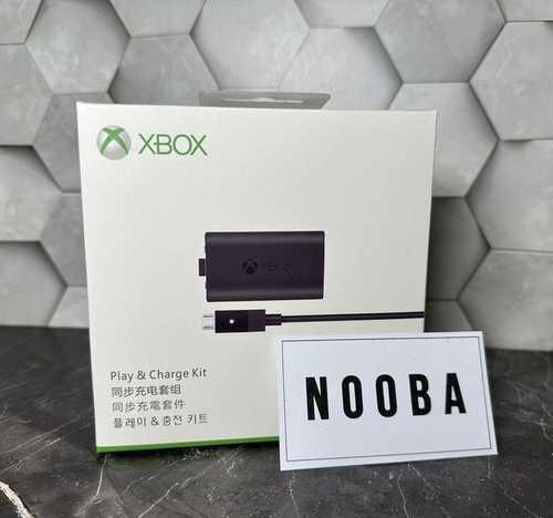 Аккумулятор Xbox + кабель Micro-USB