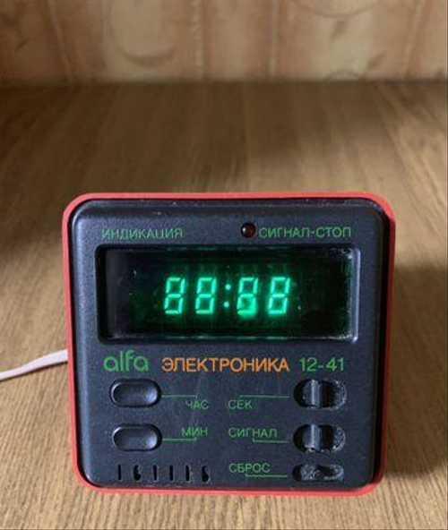 Часы-будильник "alfa Электроника 12-41"