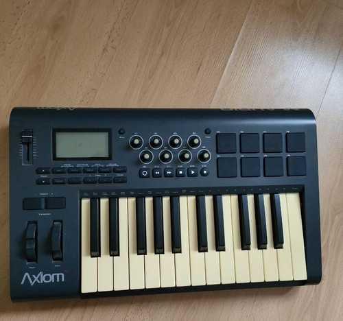 Midi клавиатура m audio axiom 25