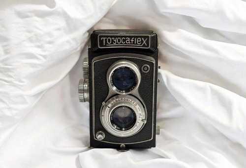 Пленочный фотоаппарат Toyocaflex