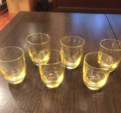 Стопки, рюмки из желтого стекла, 60-70 годы