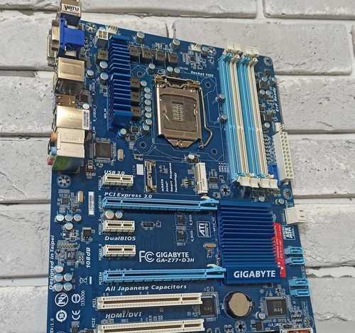 1155 Gigabyte GA-Z77-D3H (2-е и 3-е поколение)