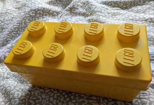 Контейнер от Lego