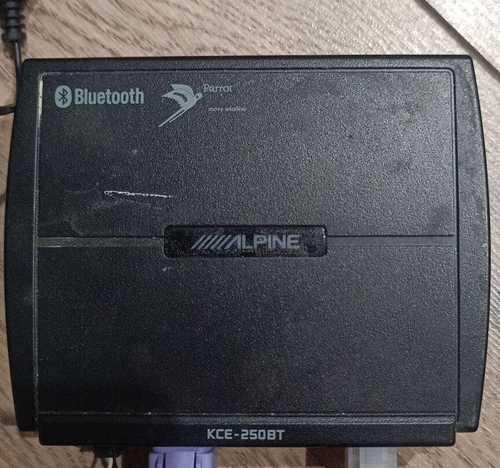 Alpine KCE-250BT