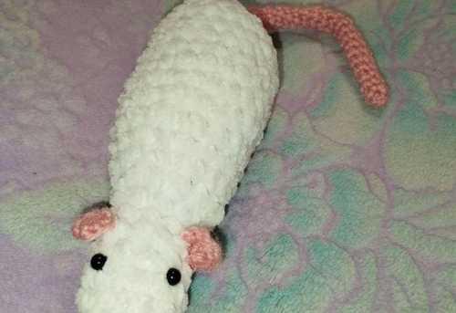 Вязанная игрушка Крыса