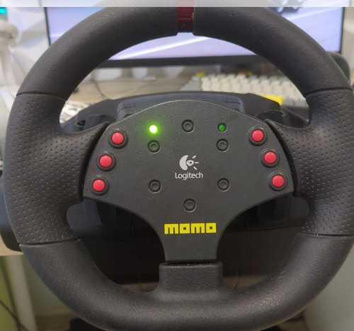 Руль logitech momo racing 900 градусов