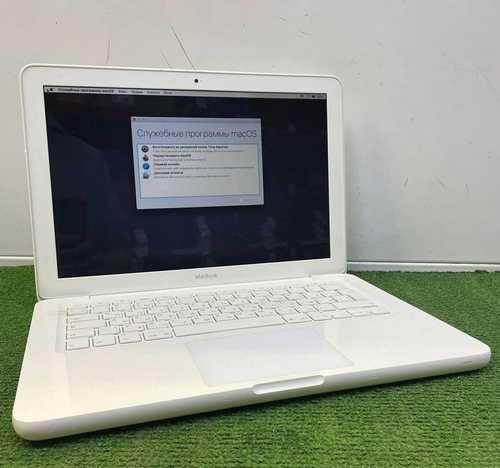 MacBook 13 (2010), 320 ГБ, Core 2 Duo, 2.4 ГГц, RAM 4 ГБ, NVIDIA GeForce 320M