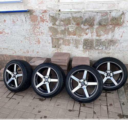 Комплект колес vossen CV3 r16