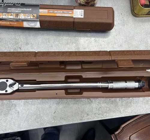 Динамометрический ключ Ombra a90013 1/2 42-210 нм