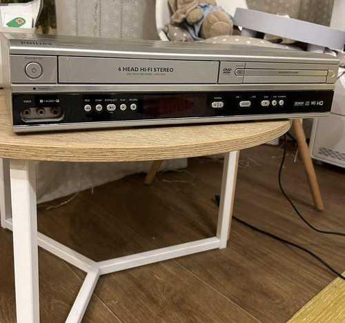 DVD/VHS-плеер Philips DVP3050V