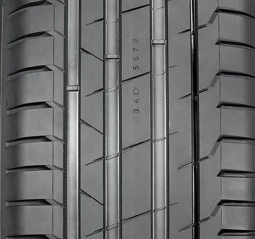 Nokian Tyres Hakka Black 2 245/35 R20 95Y