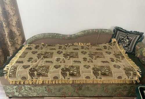 Комплект ковровых дивандеков (покрывал)