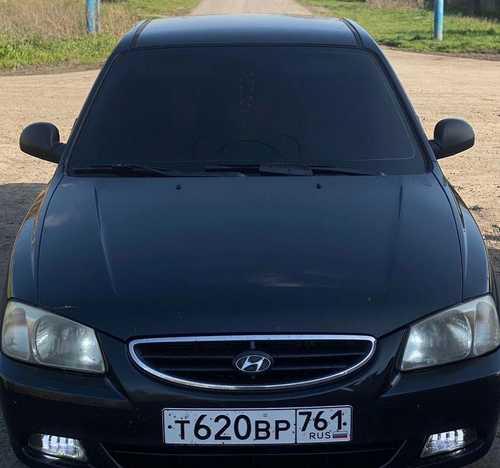 Решетка радиатора hyundai accent