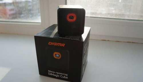 Мини-проектор DiMagic Cube